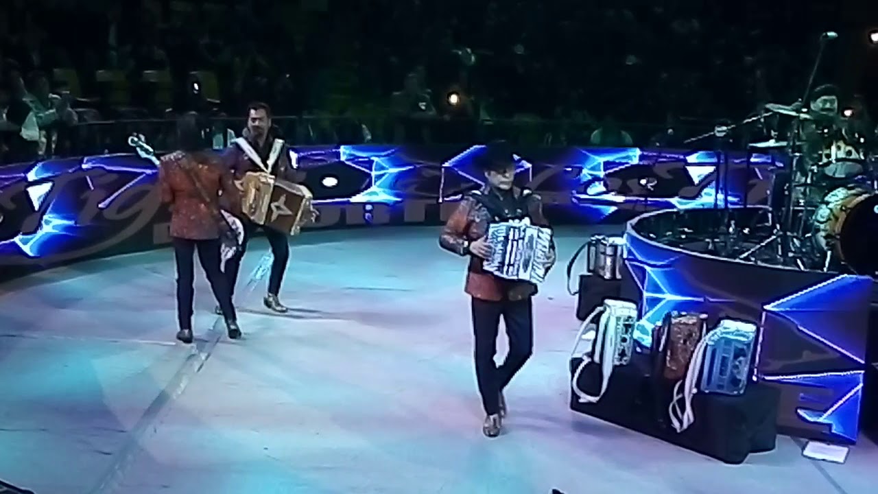 Señor Locutor Los Tigres Del Norte Palenque León Guanajuato. - YouTube