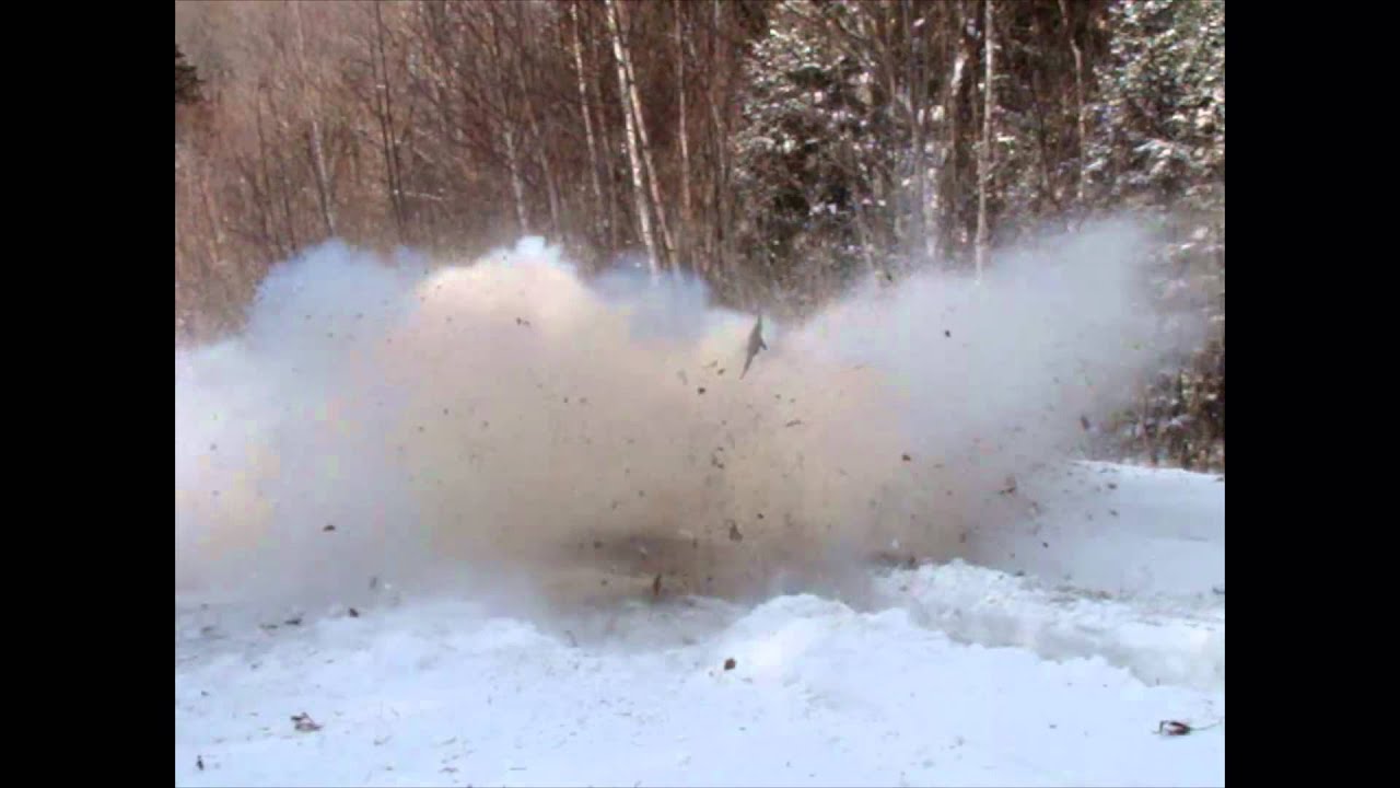 200g Ammonal vs Steel plate - YouTube