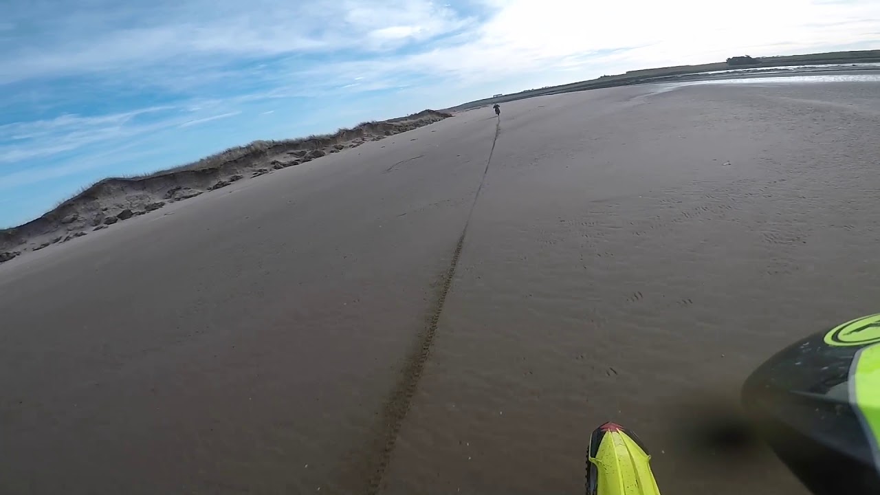 Tain beach hard crash 😂 - YouTube