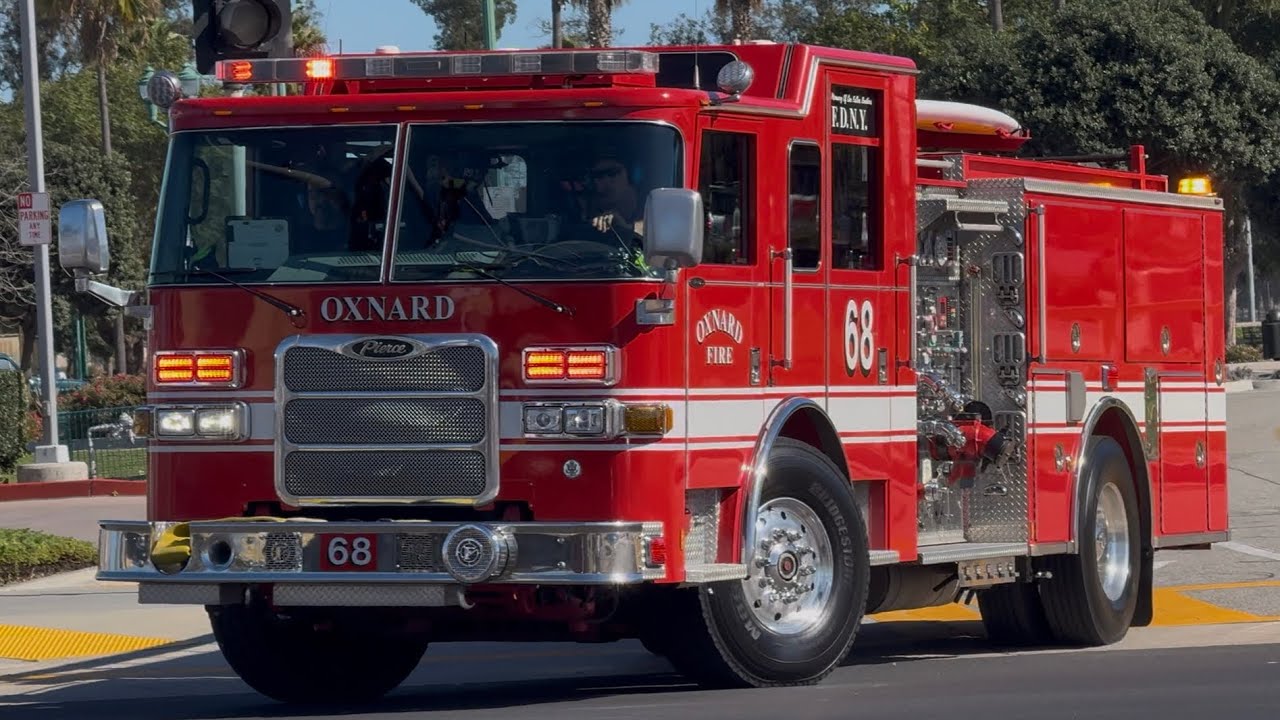 Oxnard Fire Department Engine 68 Responding Code 3 to an Assault - YouTube