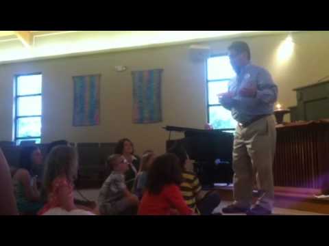 Bruce and the ubuntu story - YouTube