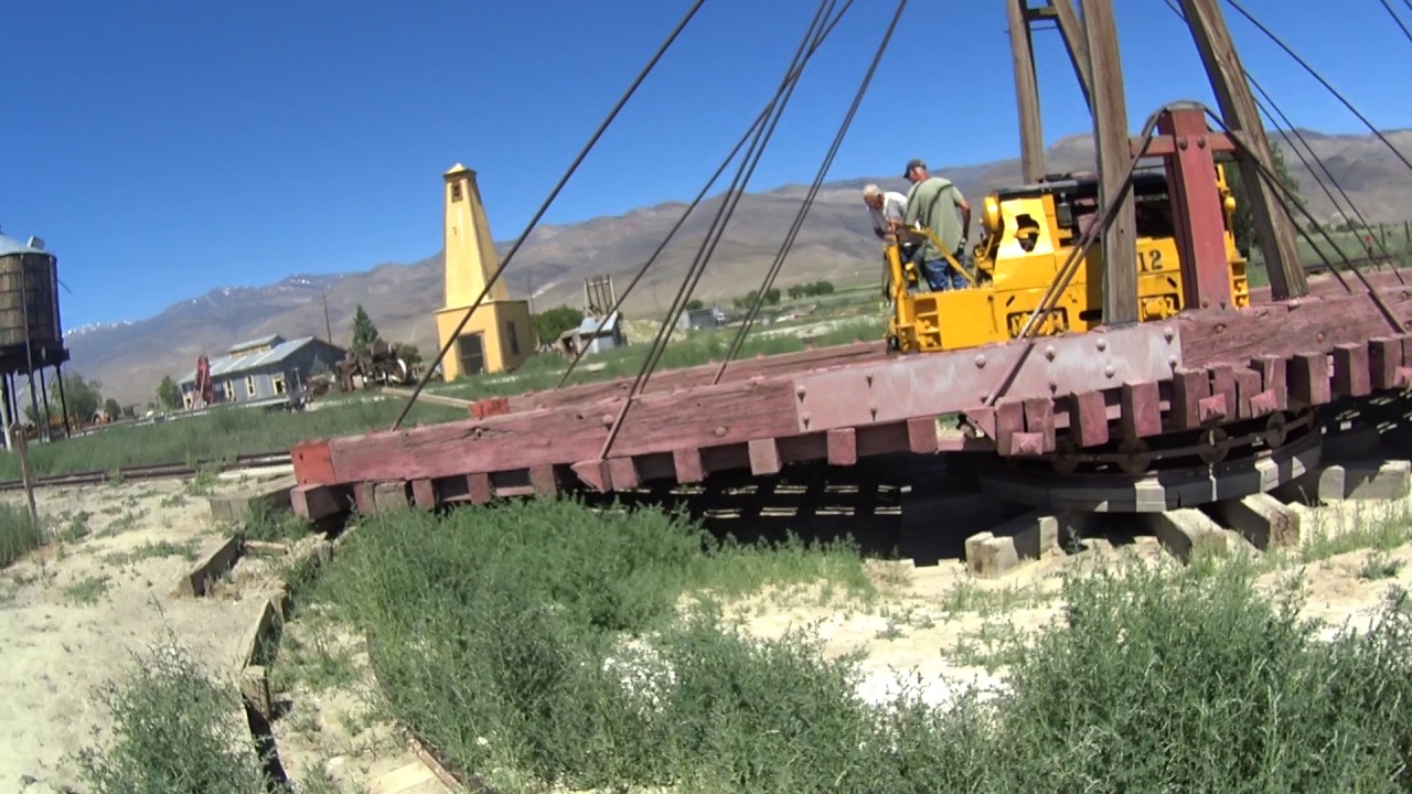 FIRST USE OF SOUTHERN PACIFIC NARROW GAUGE TURNTABLE SINCE REBUILDING ...