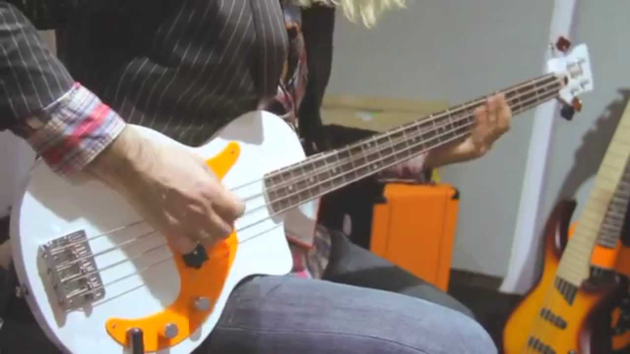 Orange OB1-300, OB1-500 Bass Amp Demo Live from NAMM 2015 - YouTube