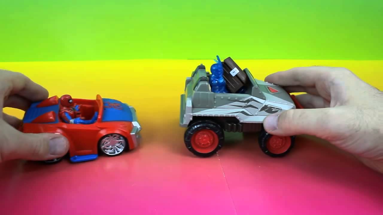 Playskool Electro takes Imaginext treasure and fights The Amazing ...