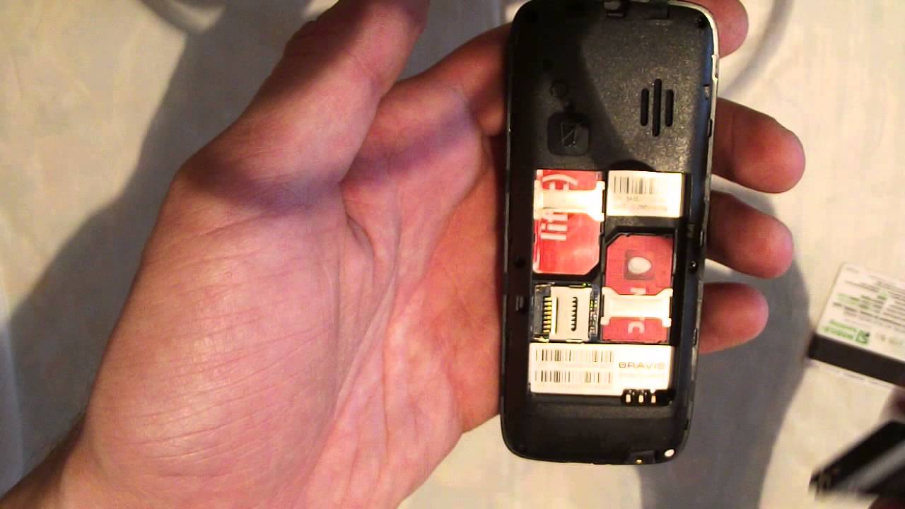 Распаковка и обзор бюджетного мобильного телефона Bravis Base - YouTube