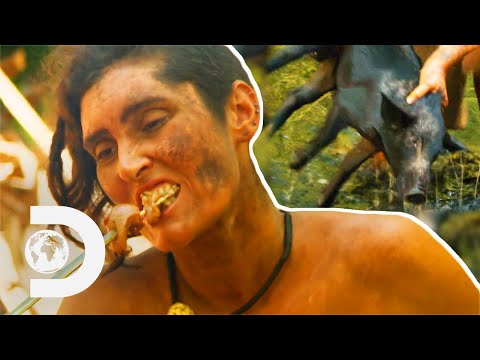 Wild Pig Saves Team From Starvation | Naked And Afraid
