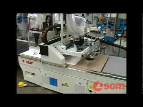 SCM Pratix N12 nesting machine met aan- en afvoerband - YouTube
