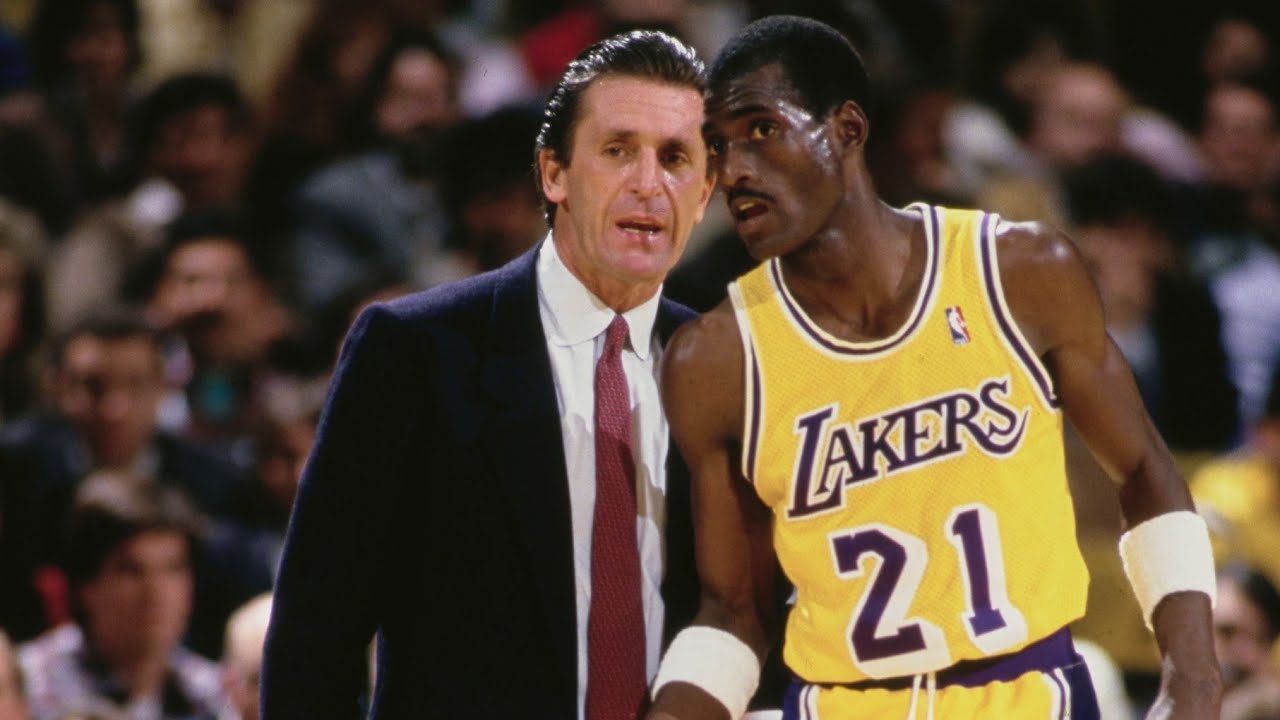 Lakers great Michael Cooper elected to Basketball Hall of Fame - YouTube