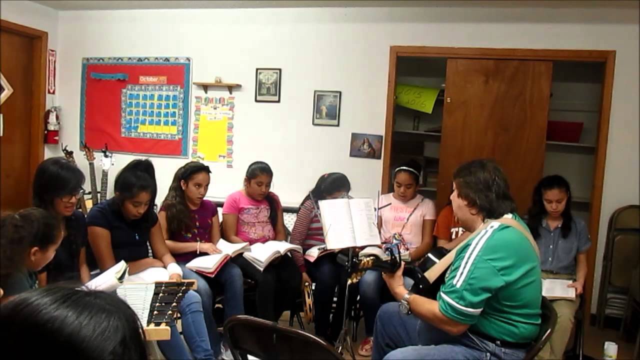 CORO CATOLICO LOS ANGELES/Video # 0117/ SENOR PROCLAMAMOS LA FE QUE NOS ...