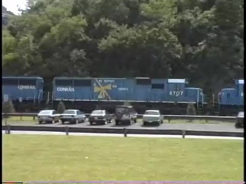 Conrail's Desert Storm #6707 in light power move. Cornwall, NY. June 13, 1992. - YouTube