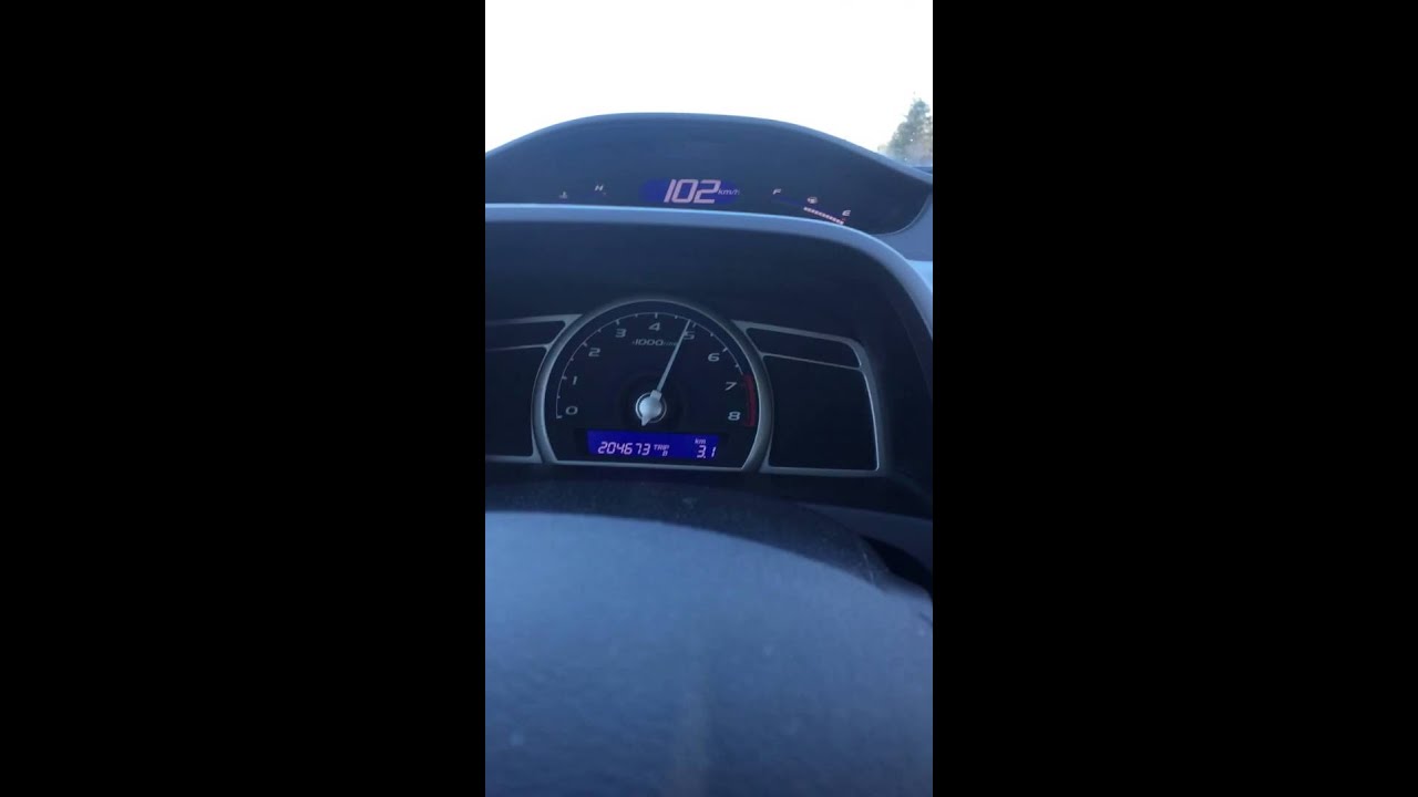 Honda Civic R18 vtec crossover - YouTube