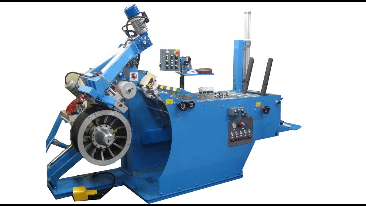 Semi-automatic tread building machine - YouTube