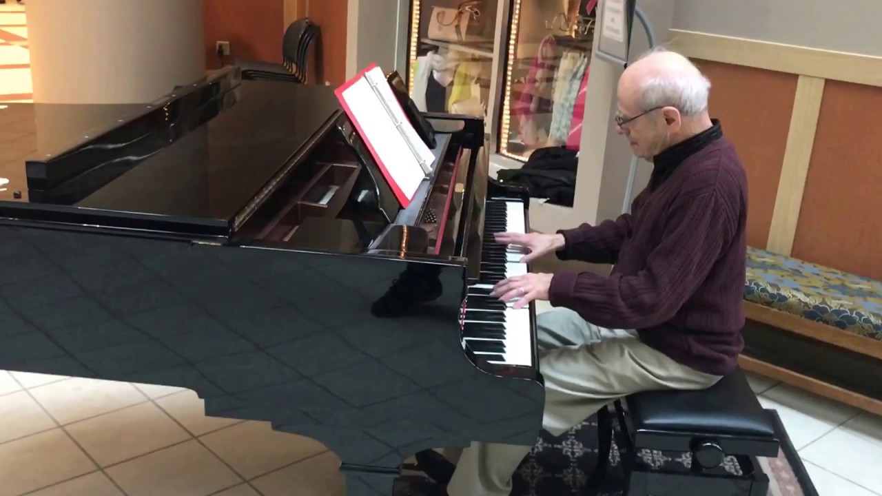 Joe Carnevale at the Roswell Park Lobby helping the survivors get ...