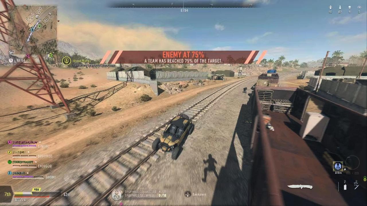 Hit this guy so hard in plunder he dropped a 3 plate lol - YouTube