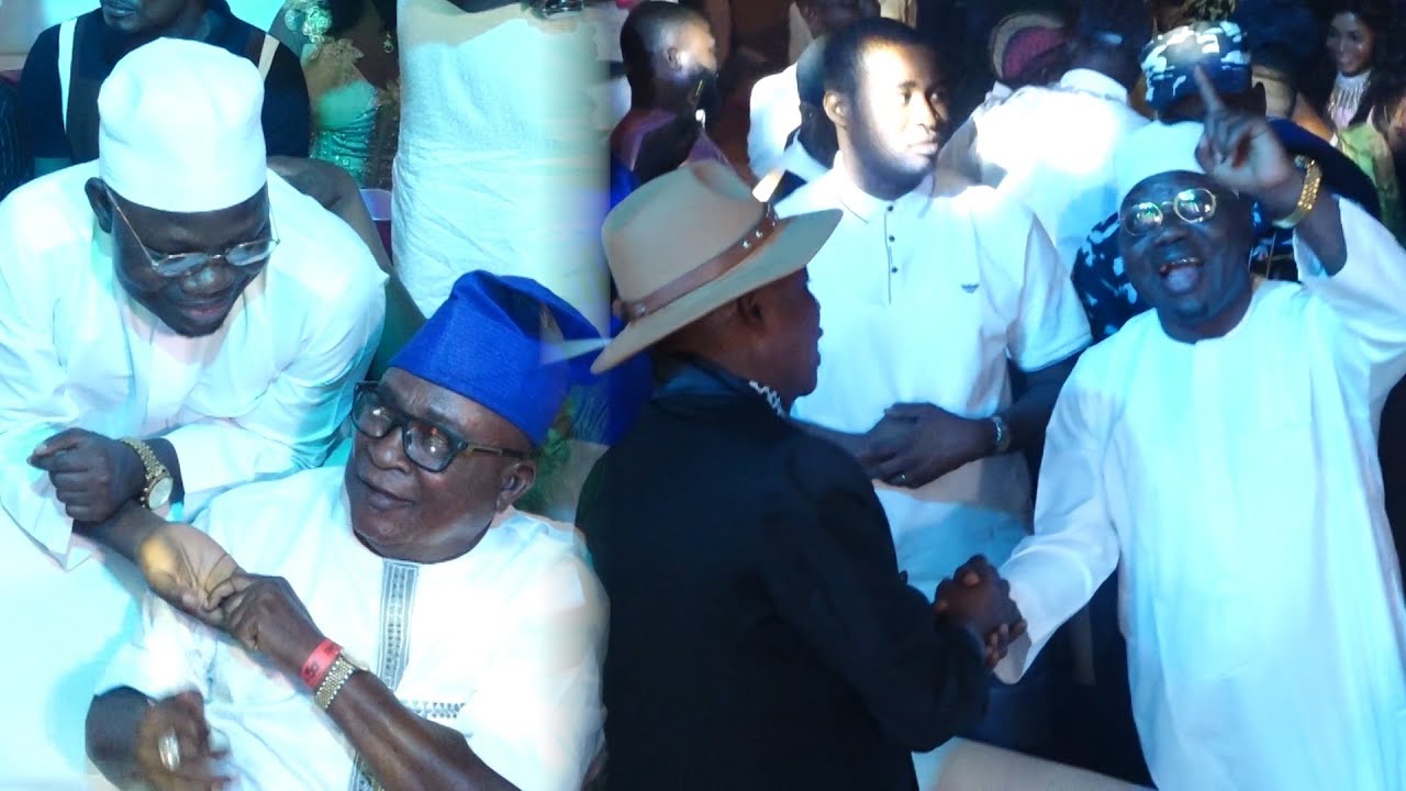 MOMENT SHEFIU ALAO STORM IN SULE ALAO MALALKA`S 50TH BIRTHDAY PARTY ...