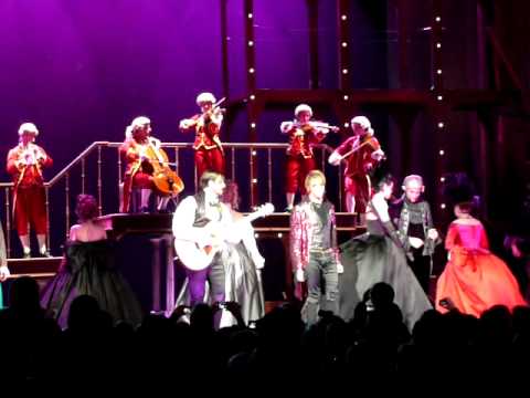 Mozart l'Opéra Rock FINAL ASSASYMPHONIE - YouTube