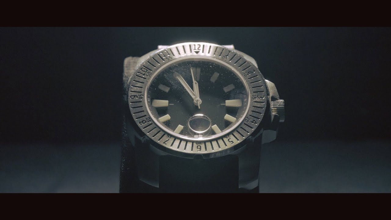 FLORIJN ONE Watch | Product Video (Dutch Design) | In 4K - YouTube