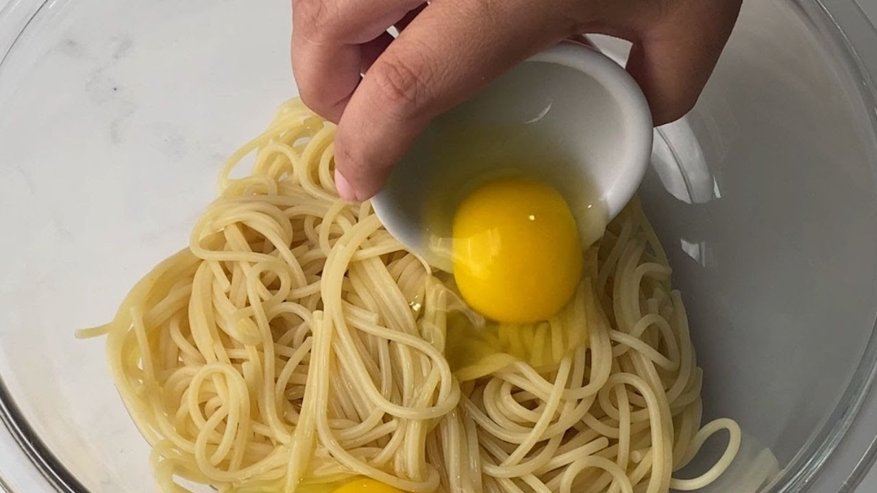 I mixed eggs with pasta and it was the best recipe I’ve ever eaten ...