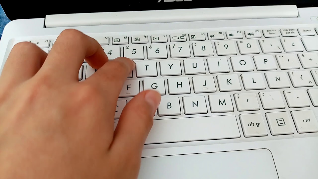 Como presionar la tecla "R" - YouTube