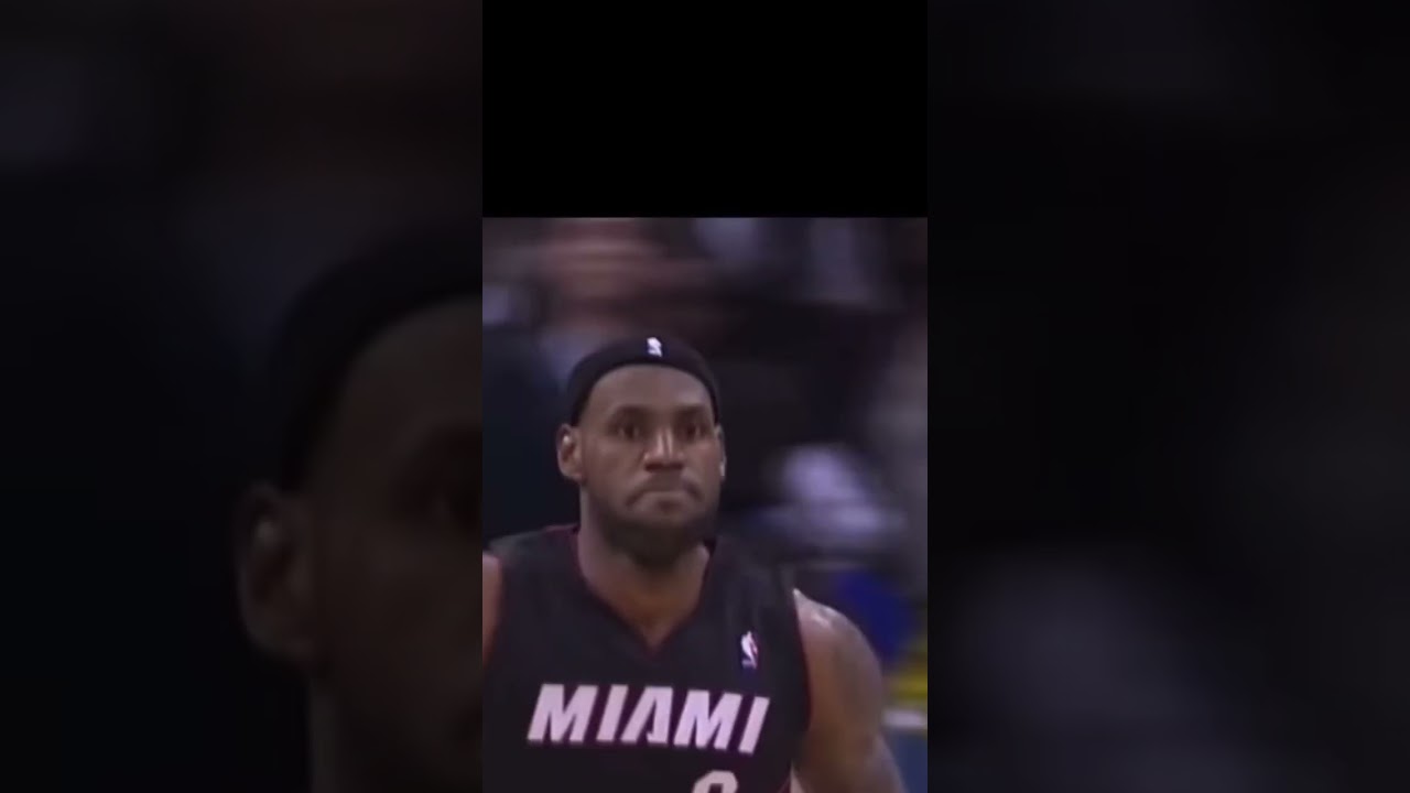 Lebron Dunks Then A Stares Down Michael Jordan - YouTube