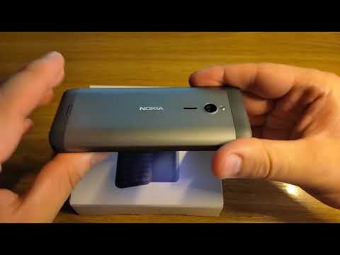 Nokia 230. Телефон, который выпускается с 2015 года.