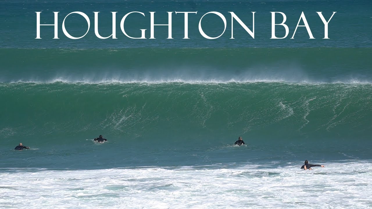 Surfers Tackle Beautiful Sunny Wellington Waves at Houghton Bay # ...
