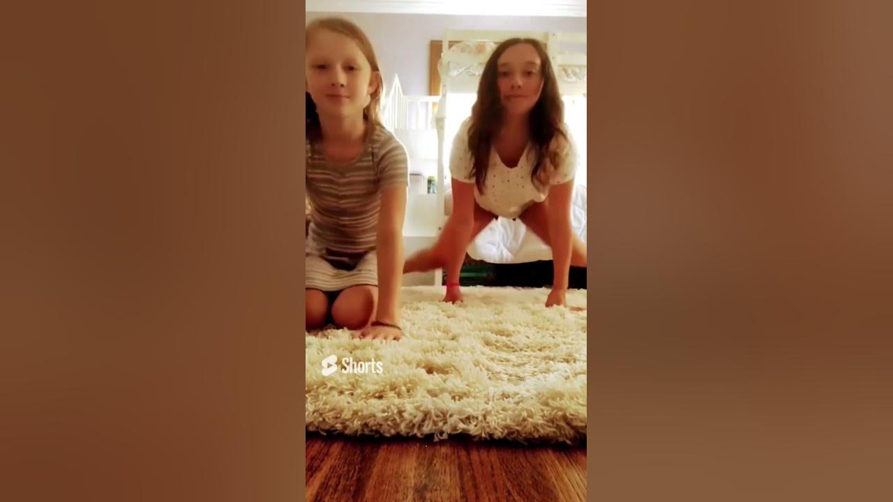 Middle Splits Shorts Youtube