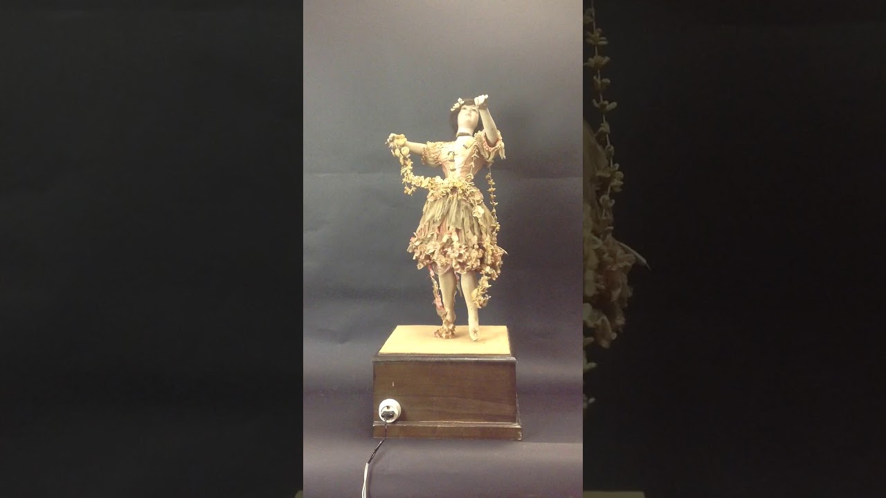 BERTOIA AUCTIONS | LARGE BALLET DANCER AUTOMATON - YouTube