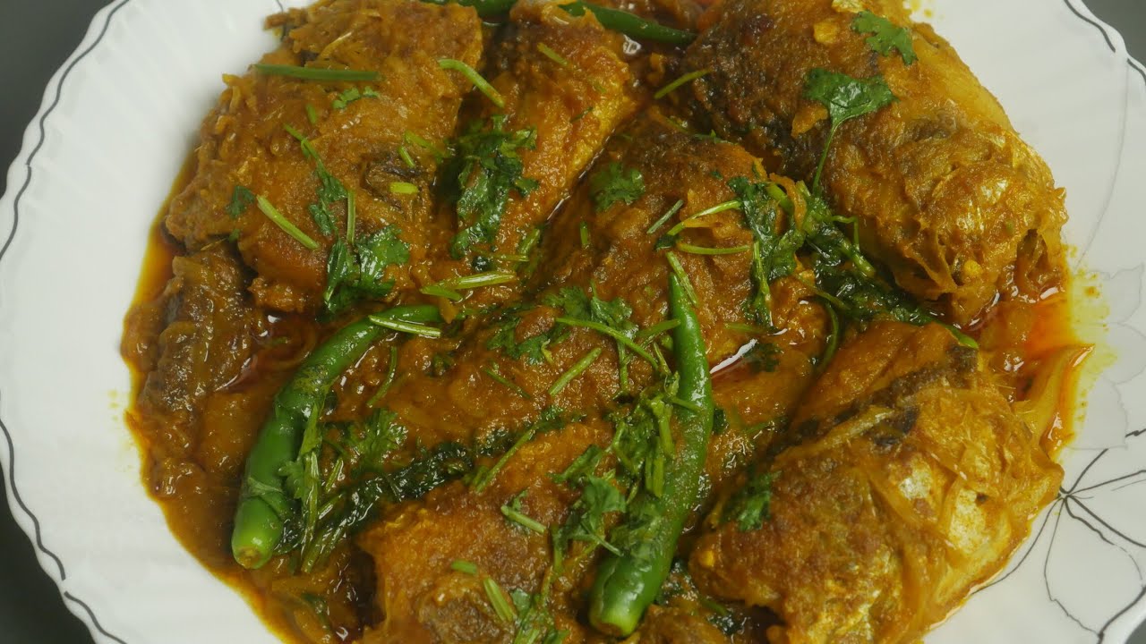খুবই মজার পোয়া মাছ ভুনা। Poa mach Vuna। Mach vuna । Pama croaker fish ...