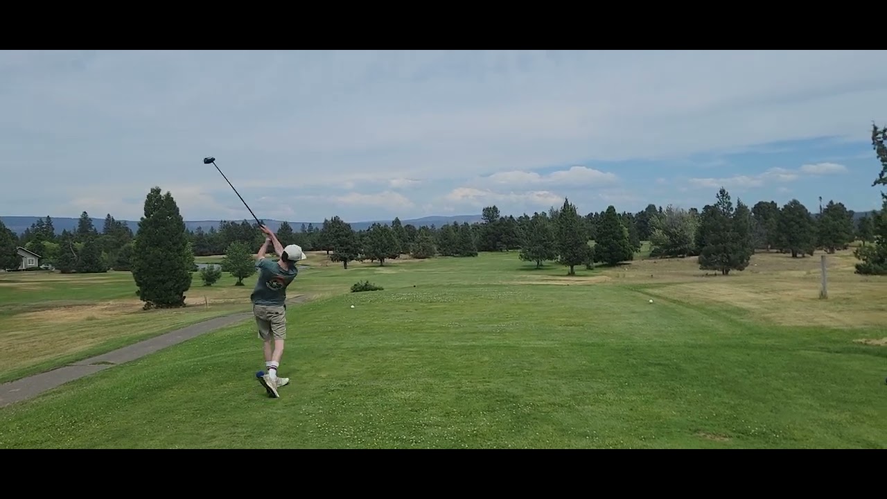 Fall River golf. - YouTube