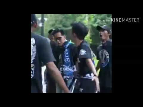 Ultras Arema - YouTube