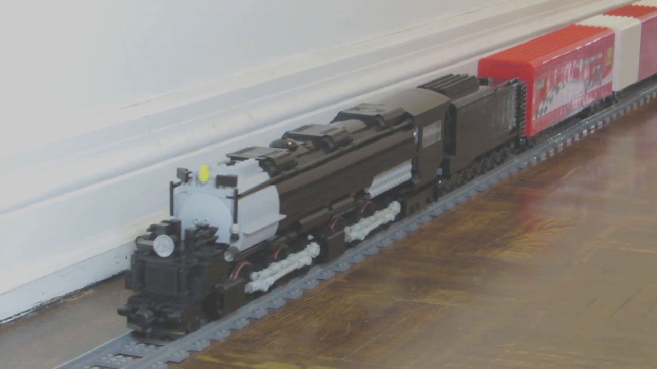 Boy's Lego "U.P. Big Boy JH-4-8-8-4" steam locomotive, On the limit ...