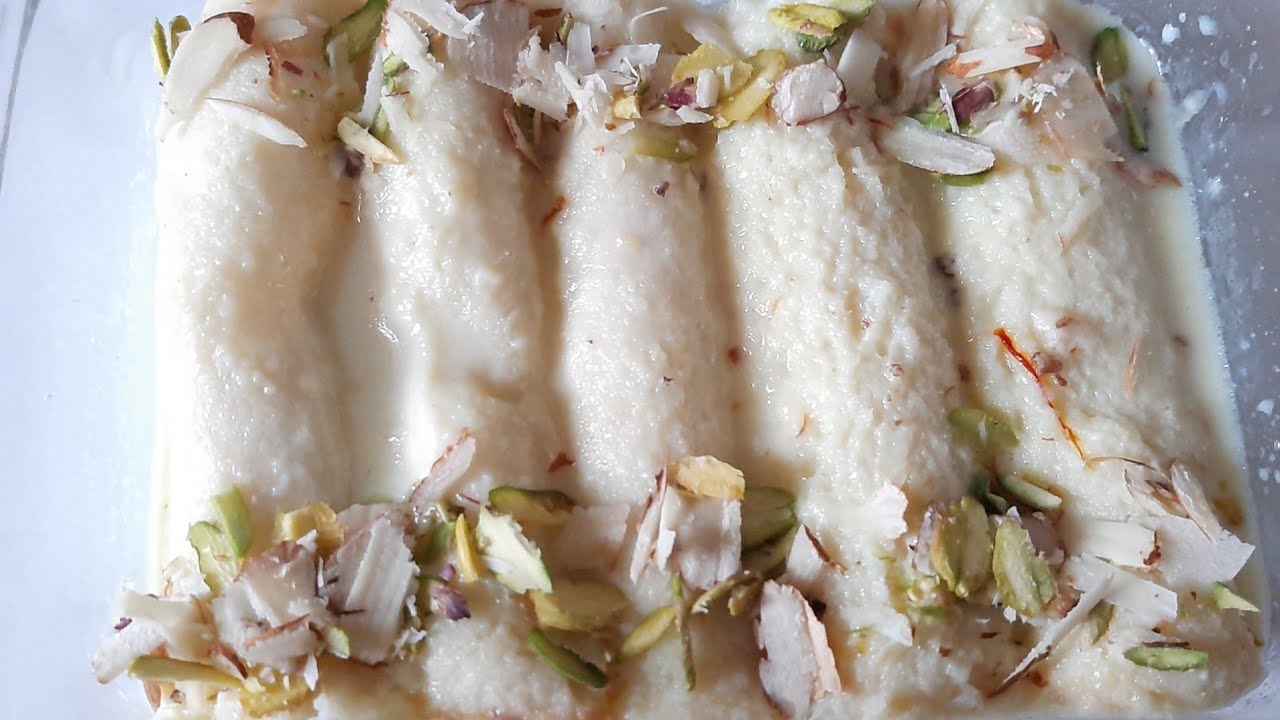 Malai Roll Recipe//Easy Bread Malai Roll in 15 min//Instant Sweet ...