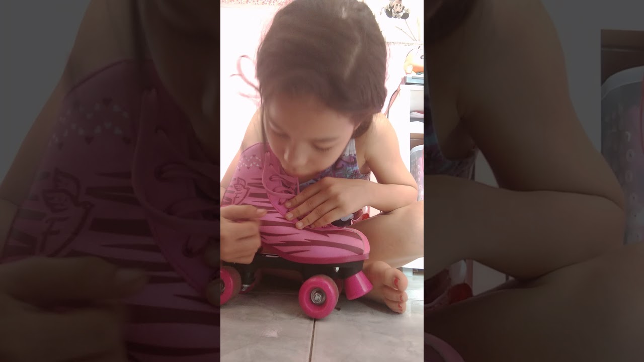 Mostrando meu patins quad (quatro rodas) - YouTube