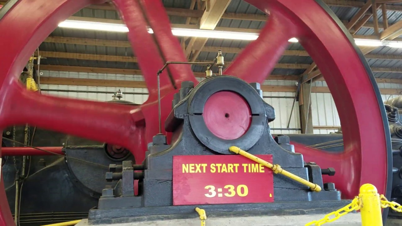 F. S. Snow Natural Gas Pumping Engine Startup - YouTube