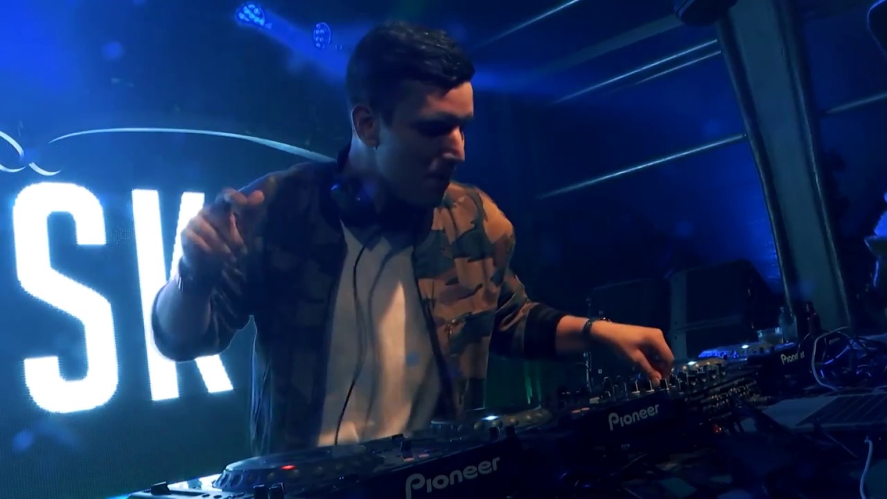 Netsky (DJ Set) - Drops Only Tomorrowland 2017 (The Rose Garden Stage ...