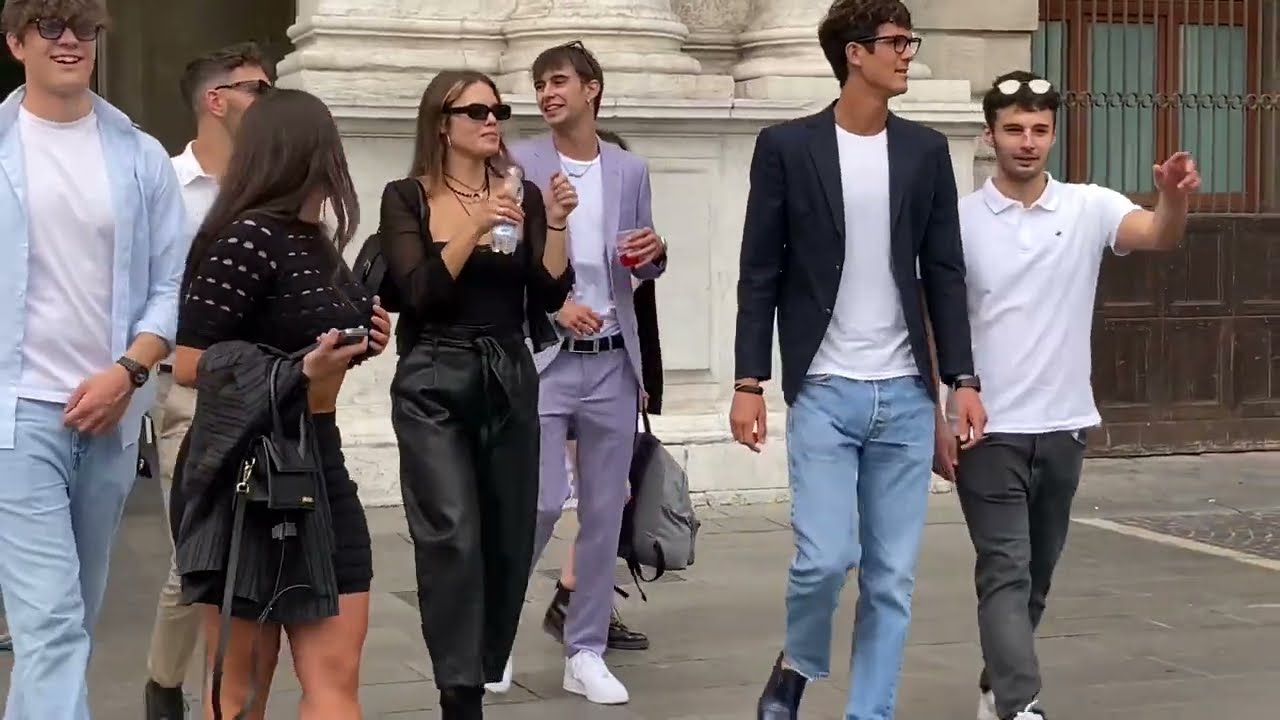 Street style from Italy 🇮🇹/ what are people wearing in Italy 🇮🇹 - YouTube