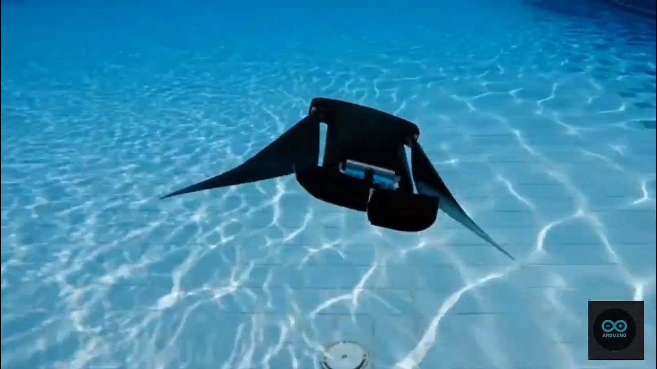 This Underwater Flying Robot Moves Like A Manta Ray!!!! (ARDUINO WITH ...