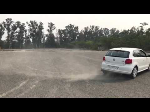 Polo Volkswagen drifting - YouTube