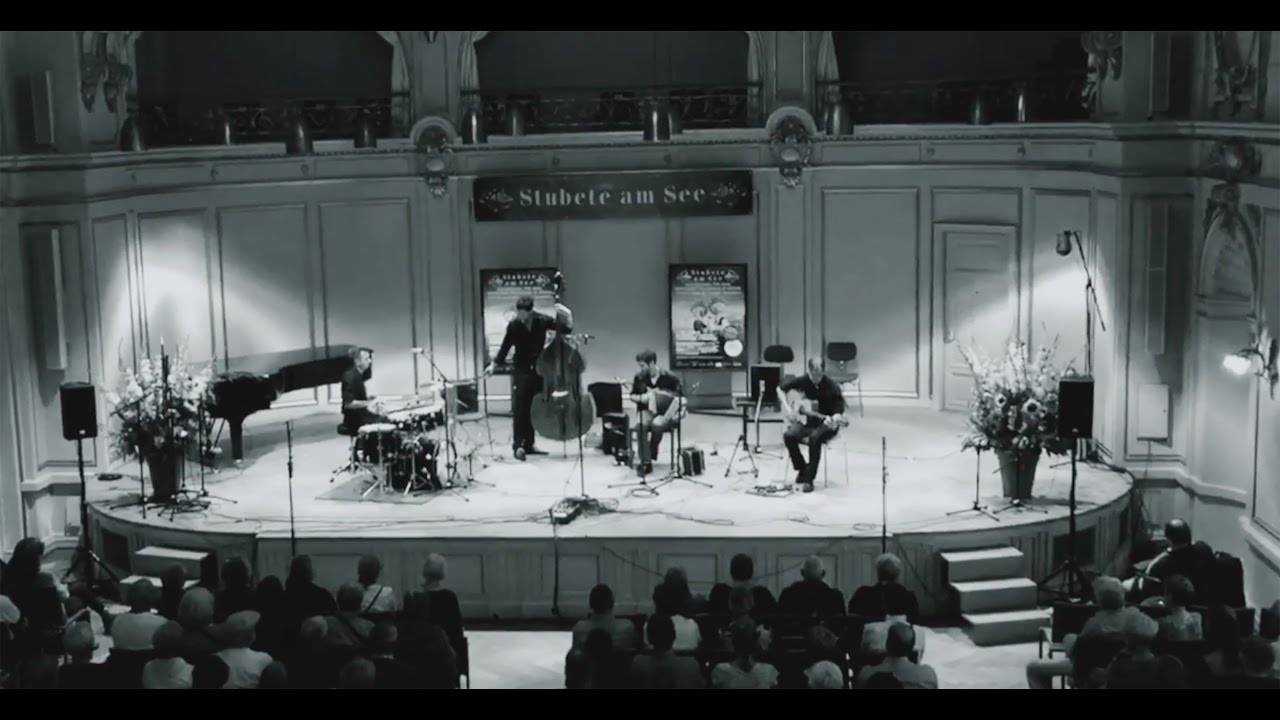 AROUND TOUR | Quartett Robin Mark | 2016 - YouTube
