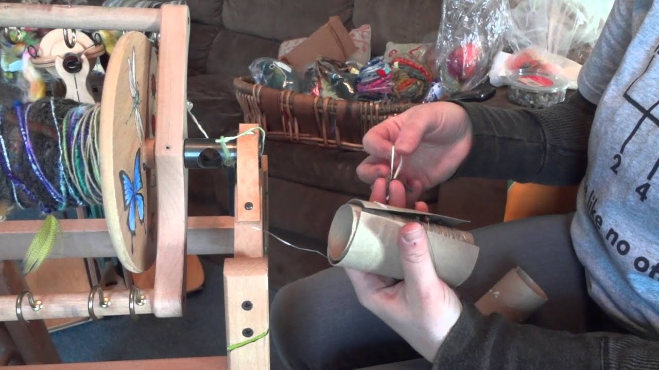 Wire core spinning/hard core yarn/moldable yarn, Take 1 :) - YouTube
