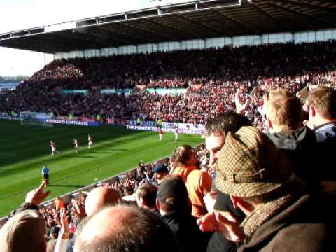 Stoke City - Tuncay Goal Celebrations vs. Man Utd