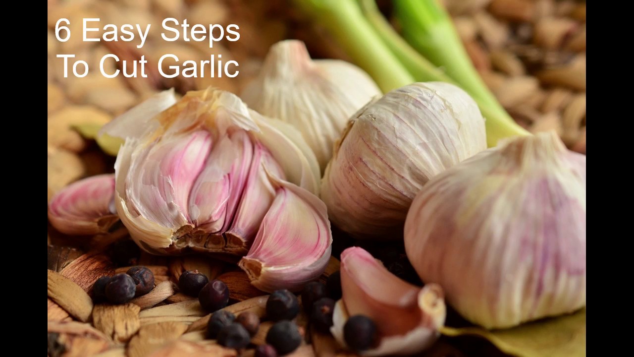 6 Easy Steps To Cut Garlic By Maor Hanina - Romeo Cooks - YouTube