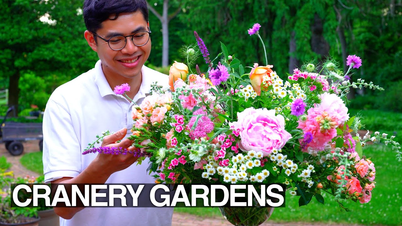 Classic Floral Arrangement, Home Garden Ideas in June for Year Round ...