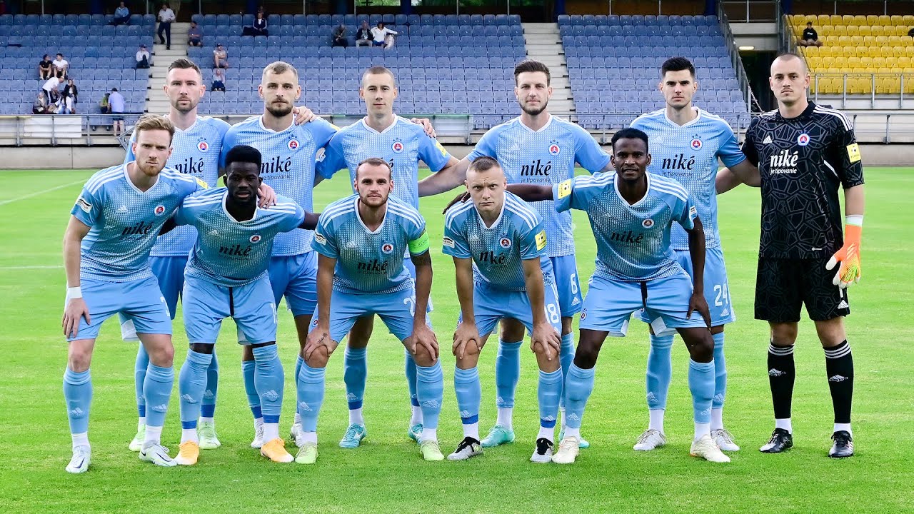 ZOSTRIH | NK Olimpija Ľubľana - ŠK Slovan Bratislava | 1:2 - YouTube