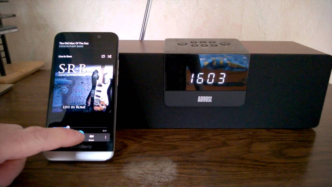 Enceinte & radio Bluetooth August SE50 - YouTube