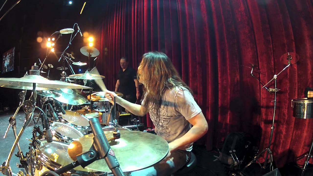 Blas Elias at the 2012 John Wackerman drum festival - YouTube