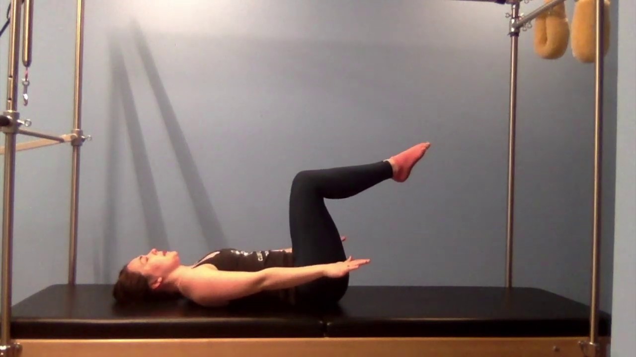 Mat Pilates Workout - YouTube