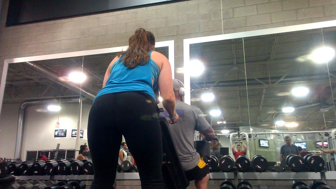 130 dumbbell incline press - YouTube