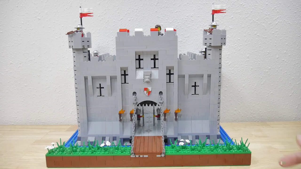 LEGO Godric's Castle MOC - Classic Castle Medieval Model - YouTube